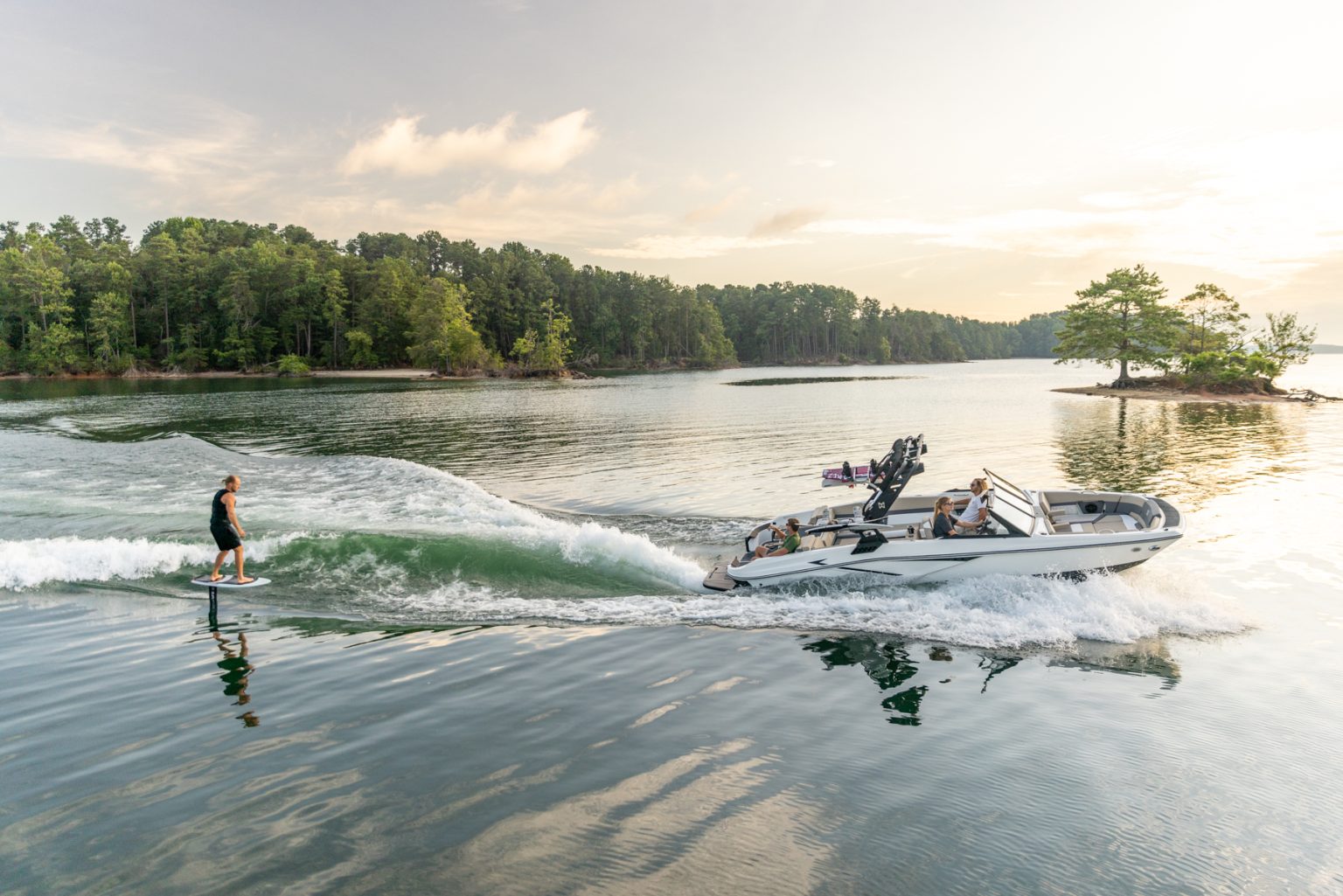 Surfing action behind the H22, shot on Lake Lanier near Atlanta Georgia ...